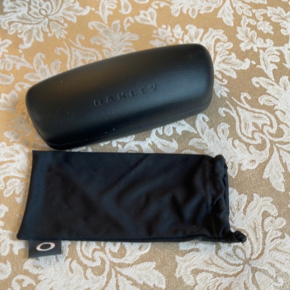 Oakley | Accessories | Oakley Glass Case And Bag | Poshmark